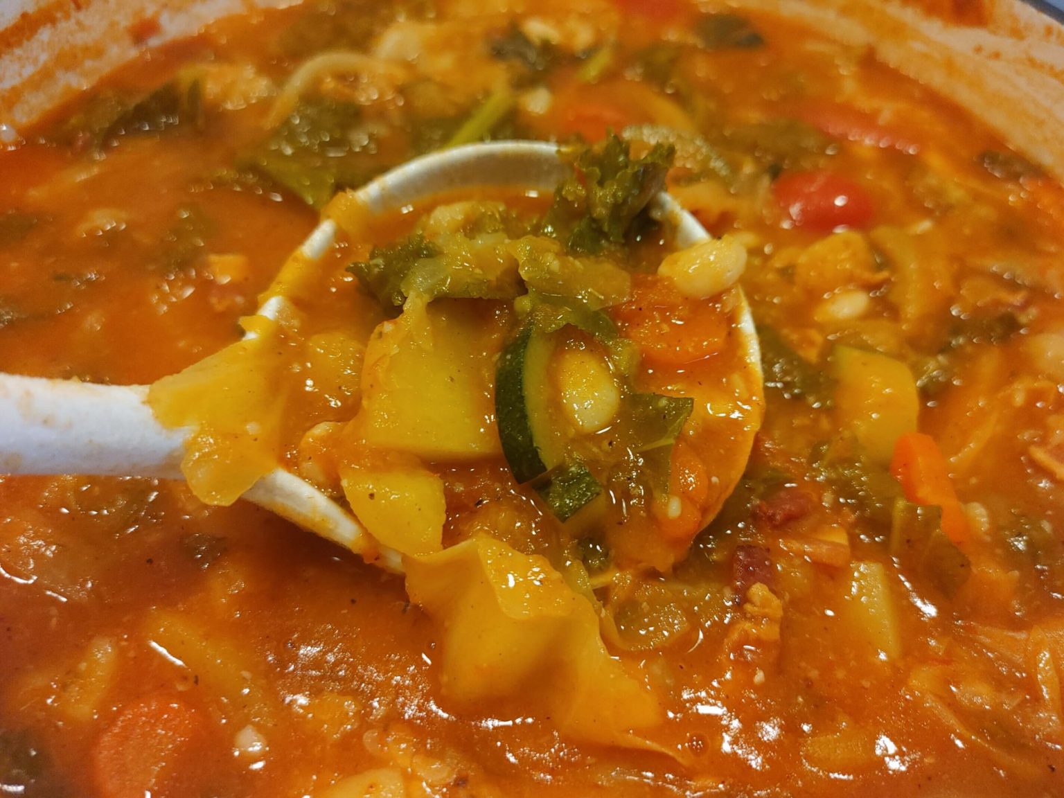 Classic Italian Minestrone Soup - U Keep Cooking