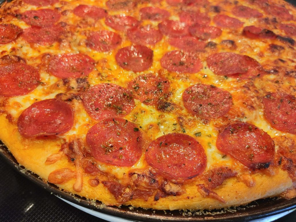 Easy Homemade Pizza (Step-by-Step) - U Keep Cooking