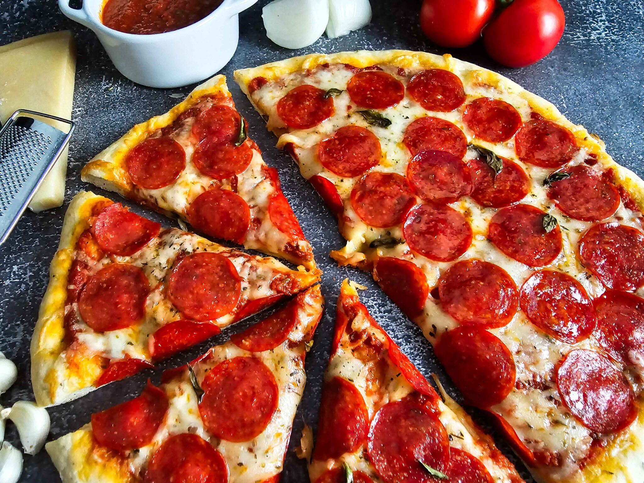 Easy Homemade Pizza (Step-by-Step) - U Keep Cooking