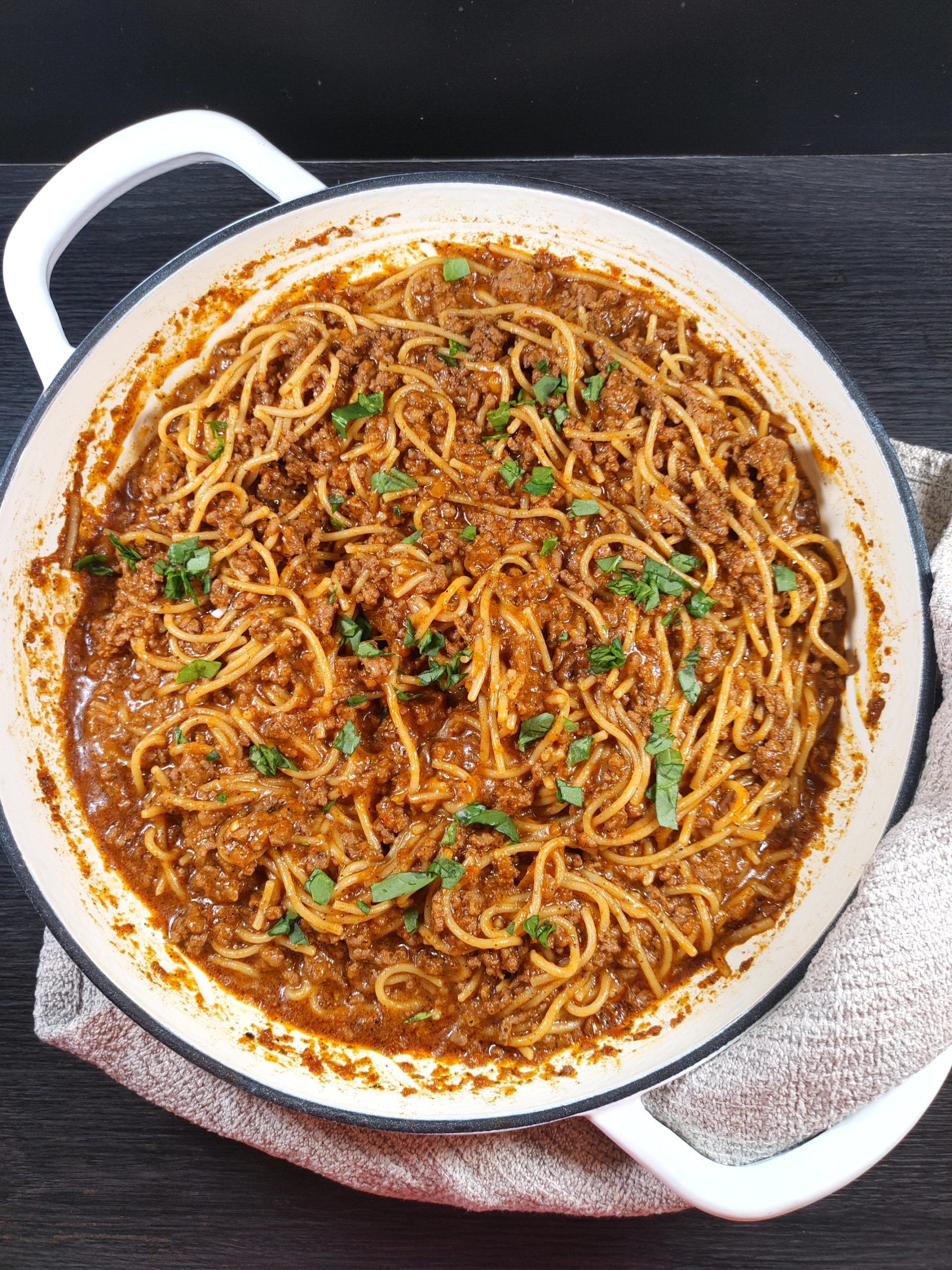 Easy One Pot Taco Spaghetti - U Keep Cooking