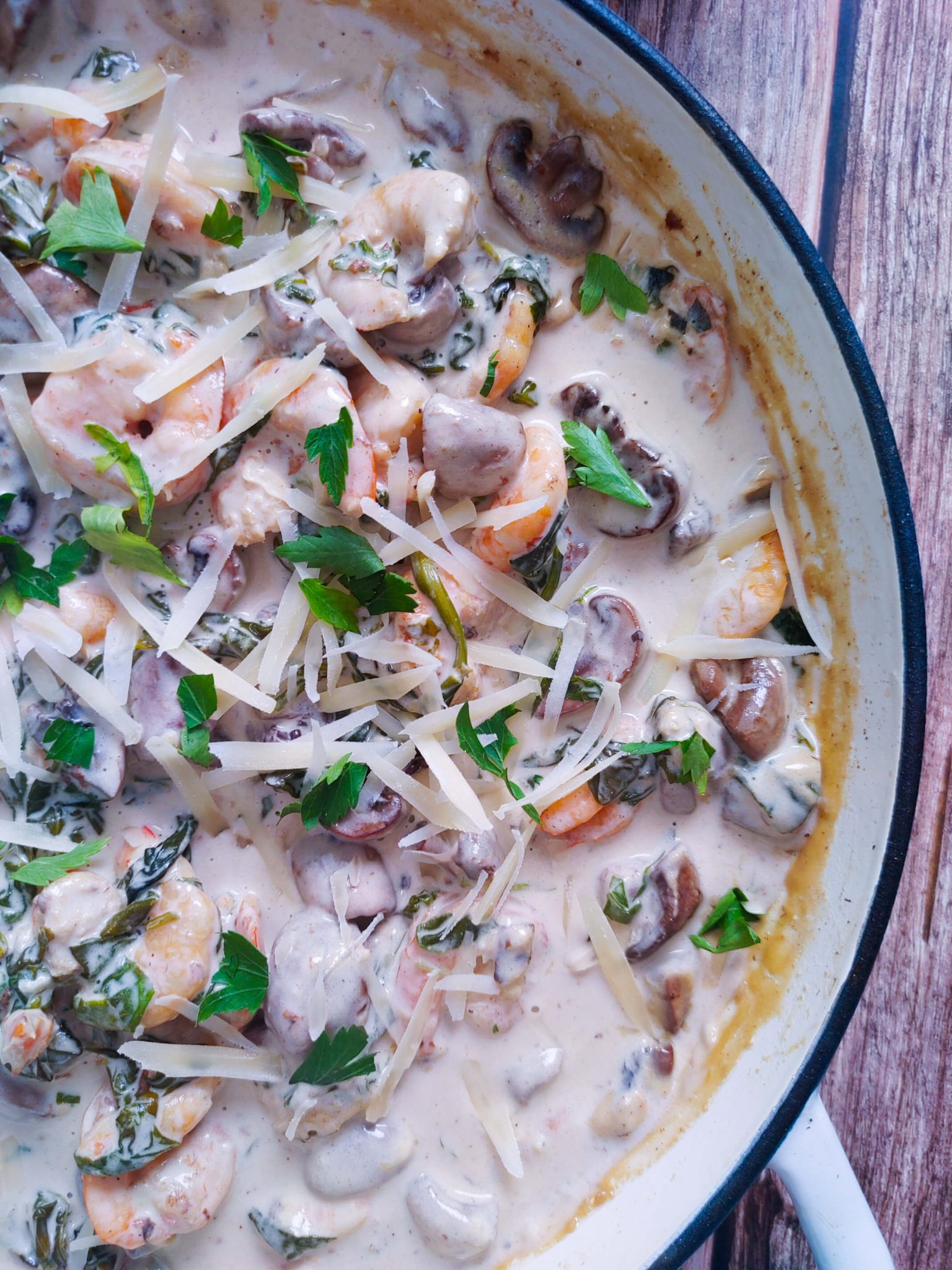 Creamy Shrimp and Mushrooms with Garlic Sauce Recipe - U Keep Cooking