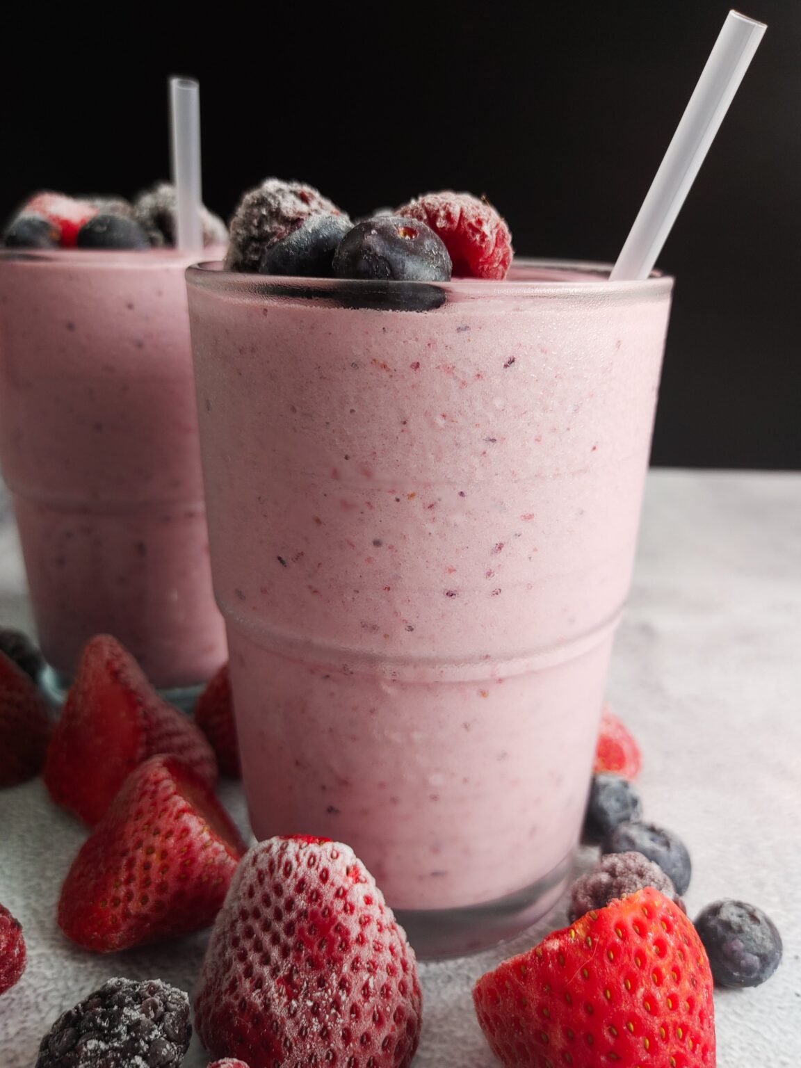 Refresh with a Quadruple Berry Breeze Smoothie - U Keep Cooking