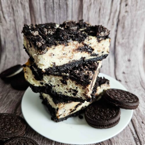 Sinfully Delicious Oreo Cheesecake Bars - U Keep Cooking