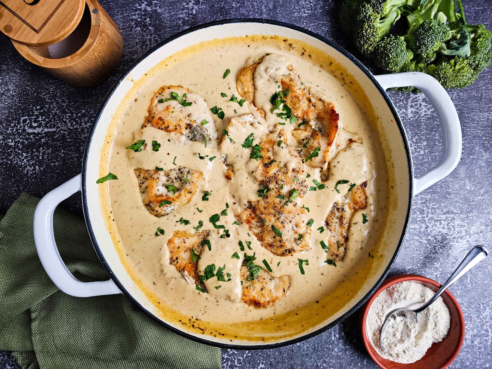 Rich and Creamy Ranch Chicken - U Keep Cooking