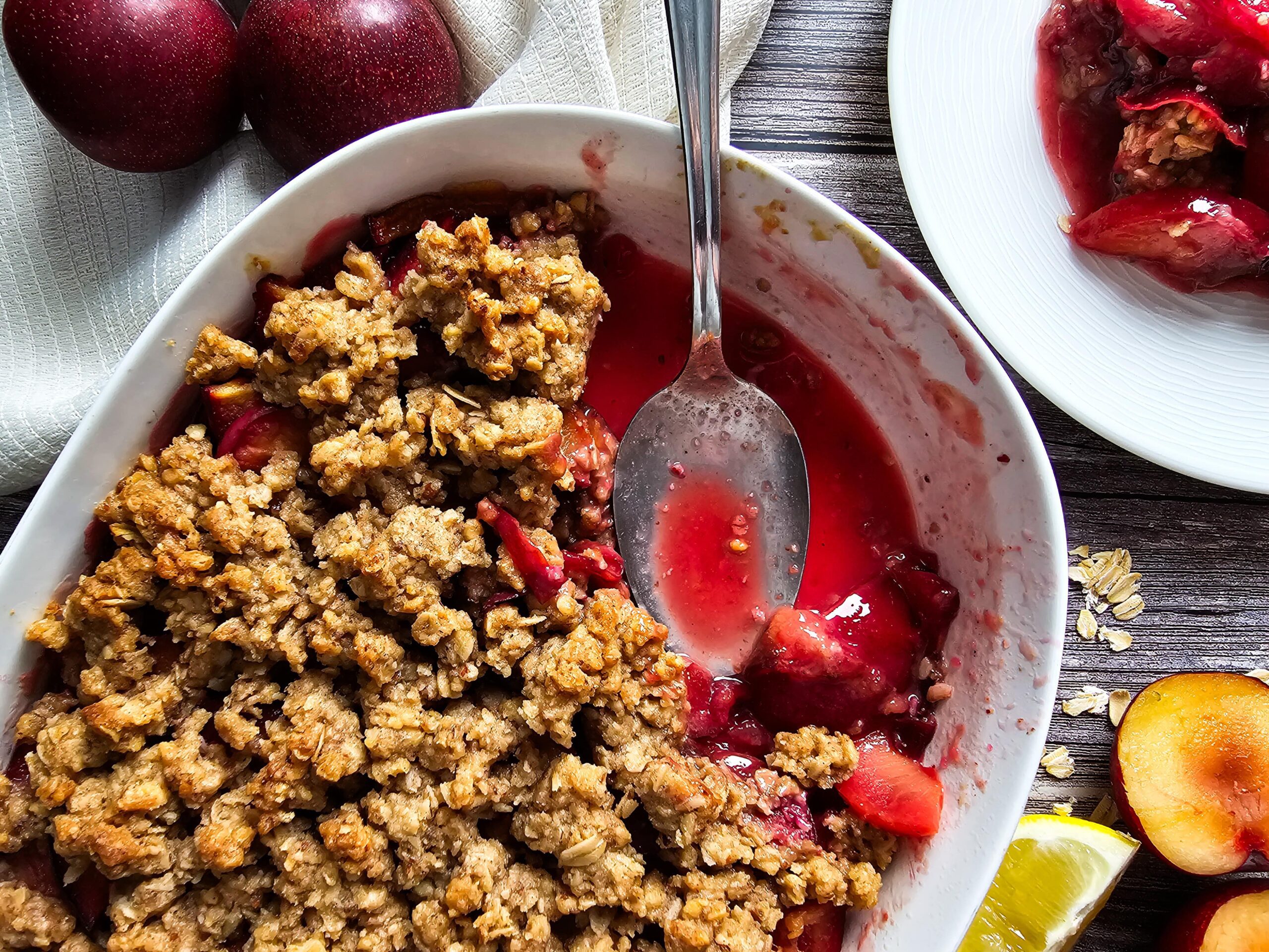 Easy Plum Crisp – Sweet and Perfectly Crunchy - U Keep Cooking